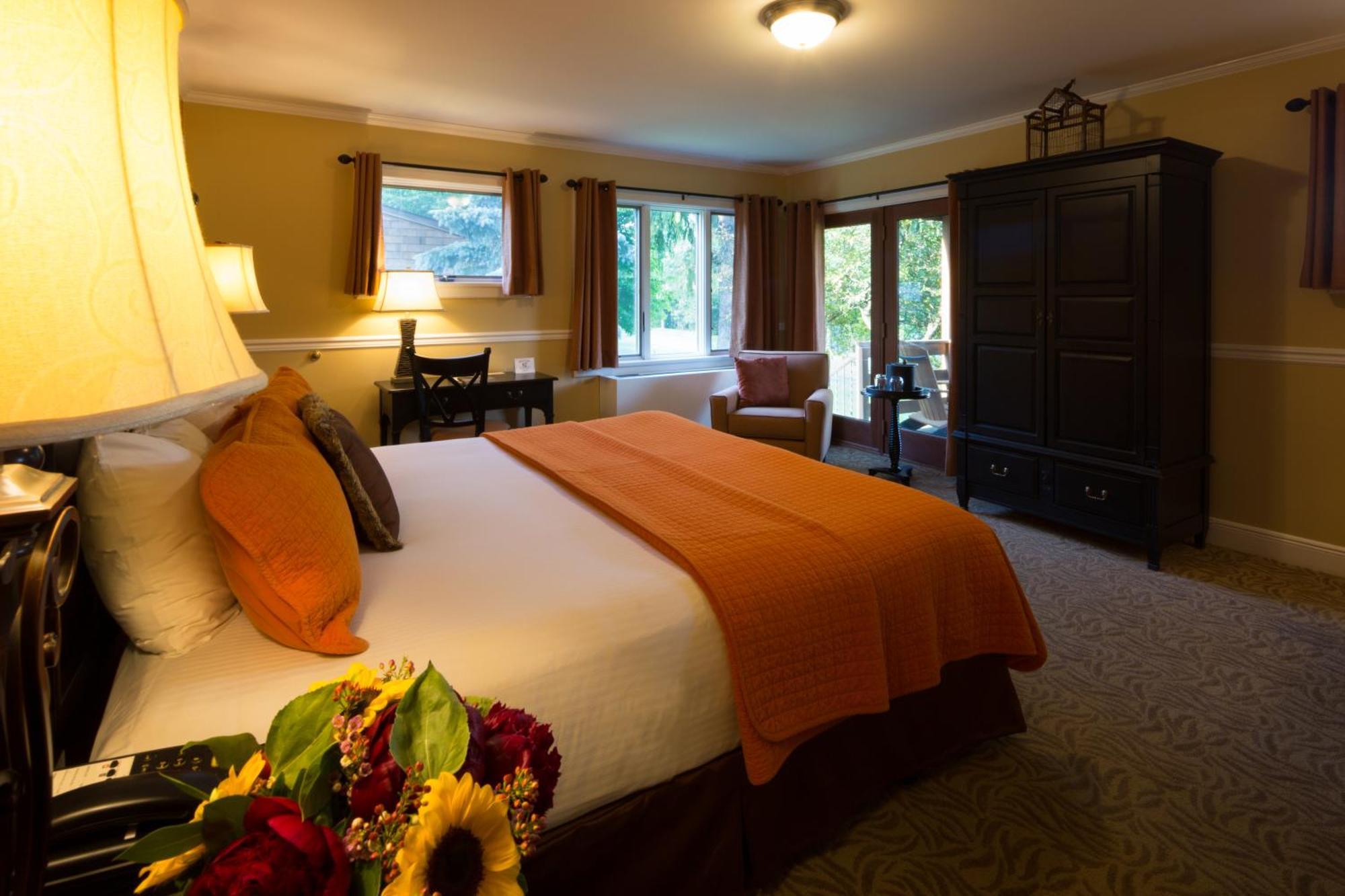 SKYTOP LODGE SKYTOP - BOOK YOUR STAY IN ADVANCE AND SAVE ON GREAT RATES